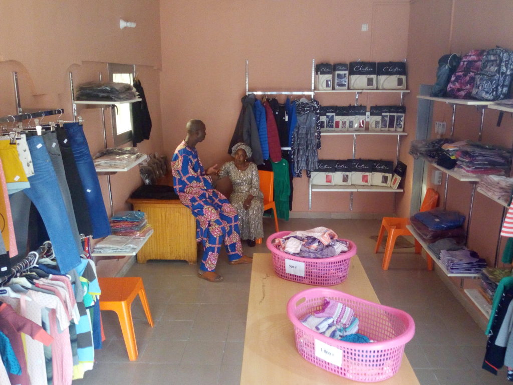 Børnetøj til Mali – Dooni Dooni